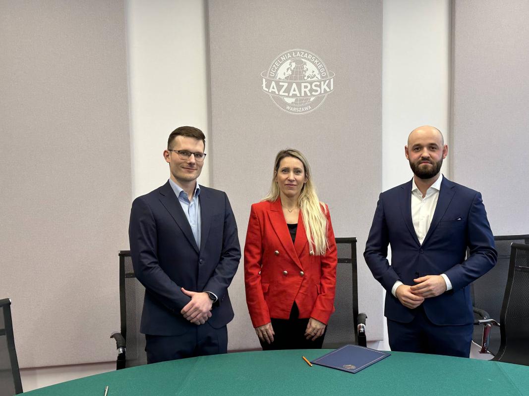 Uczelnia Łazarskiego i Fundacja LexCultura - porozumienie o współpracy ...